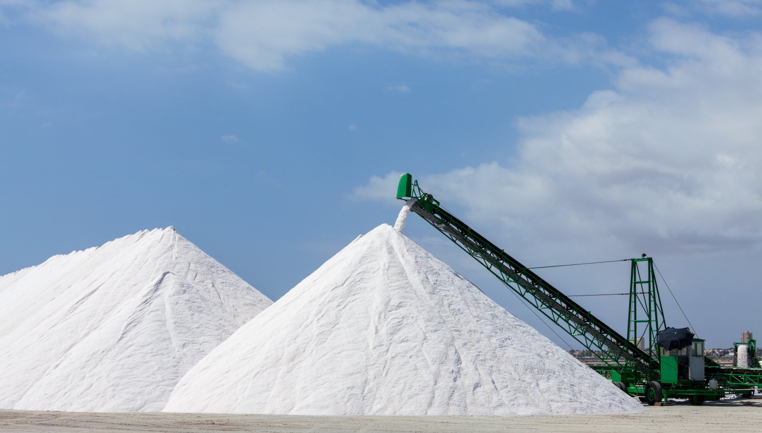 Salt Mine Removes Sand from Brine Water - LAKOS Filtration Solutions